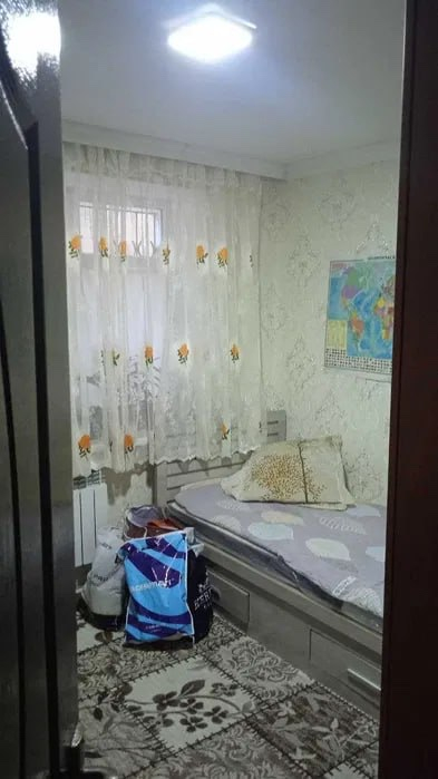 Uy sotiladi chilonzor Ц kv 2 xona 63500$