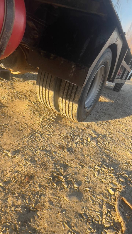 Isuzu avtofurgon sotiladi