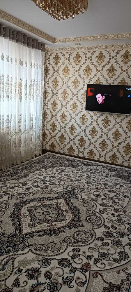 Талаба ўғил болаларга 3-хонали квартира