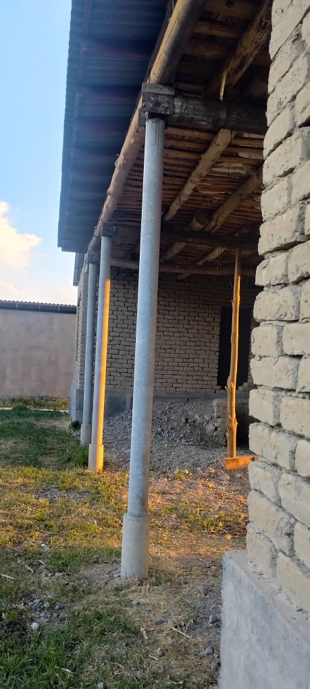 Uchastka sotiladi