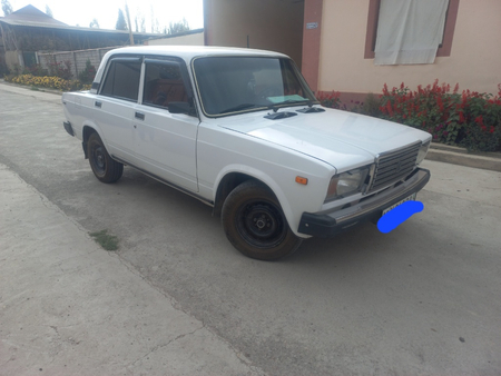 Vaz 2107 sotiladi. Miniwga tayyor