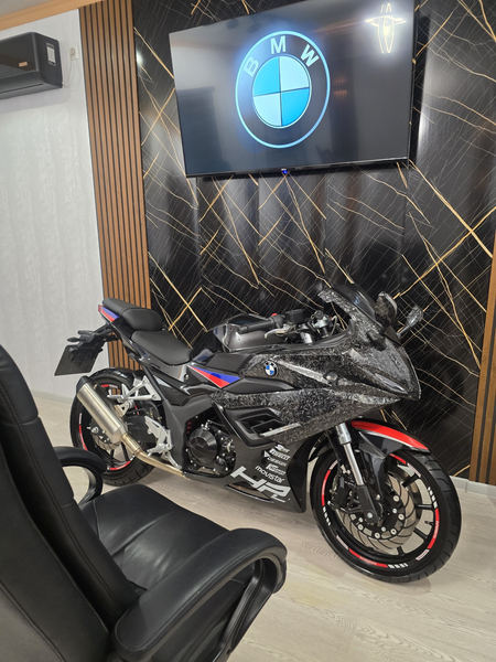 Новый Мотоцикл BMW 400 куб. Nooma sportbike