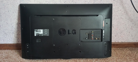 Телевизо LG 32 диагональ не смарт в отличном состоянии