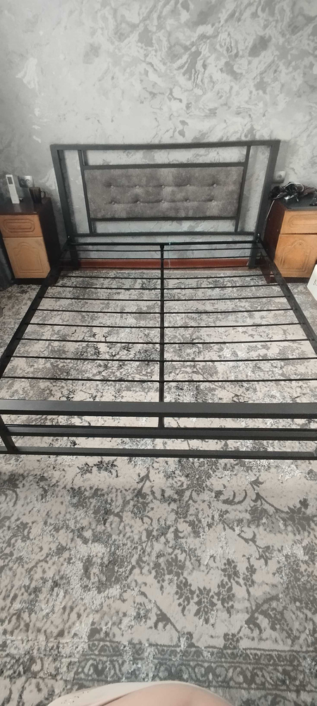 Железная кровать