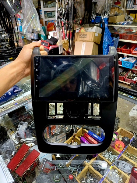 LADA PRIORA Ramka Android manitor