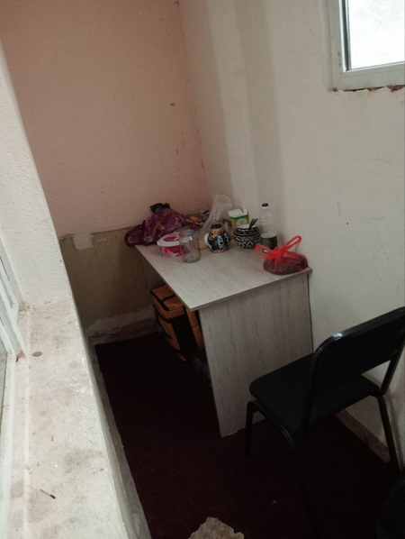 Studentlarga kvartera 3 kishi kerak