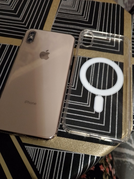 Айфон XS MAX  Gold