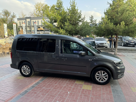 Volkswagen caddy max long
