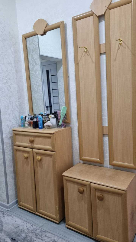 ПРИХОЖАЯ с зеркалом