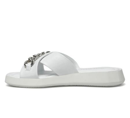 Кожаные шлепки Nine West