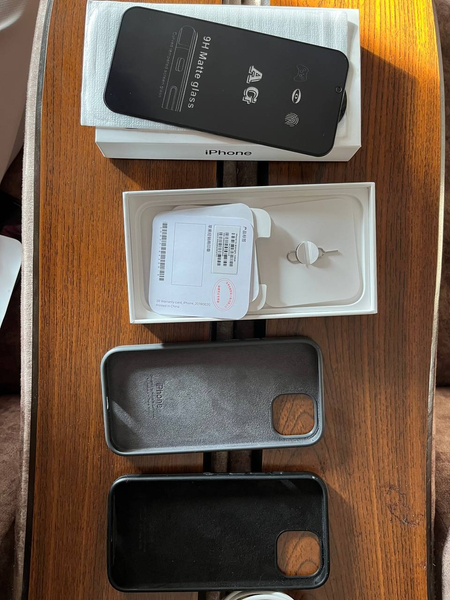 Iphone 13 Midnight