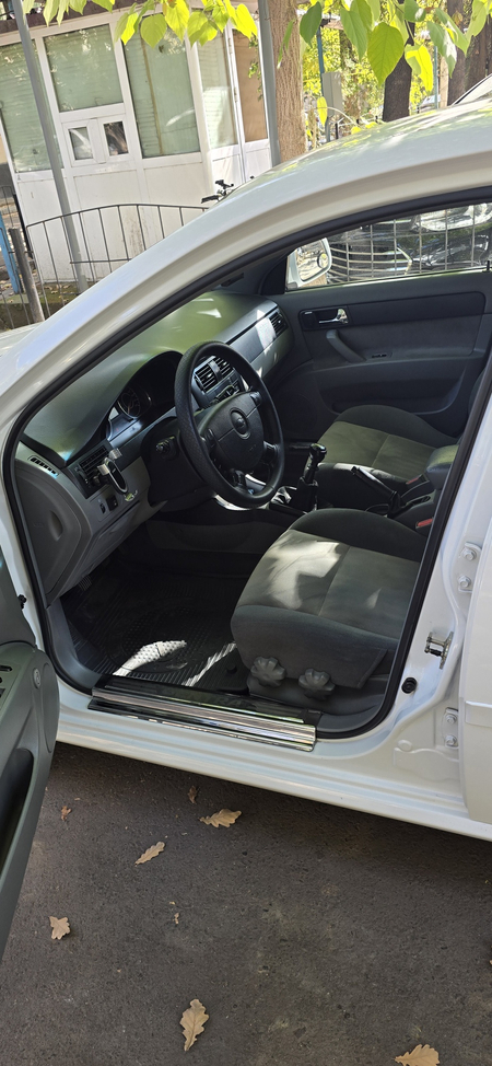 Chevrolet gentra