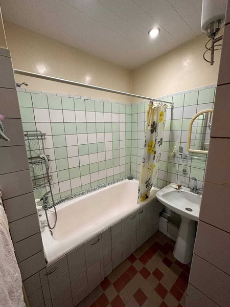 Срочно! Продажа. 2/2/9. Максим Горкий.