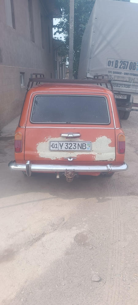 Vaz 2102  sotiladi