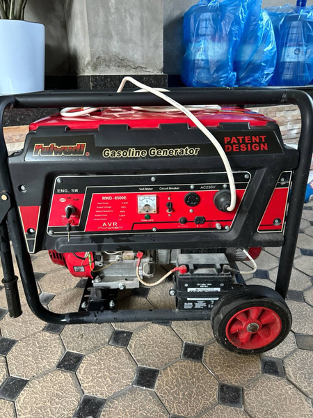 Generator 5 klavatli