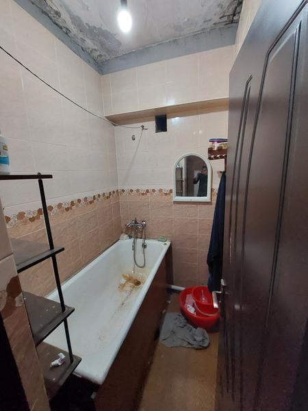 Чиланзар р-н Наккошлик Ор-р:*Таможний* 3/3/5 (72м²) Ст. 68 000 у.е