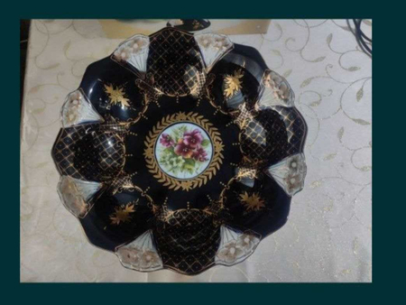 2 ta kotta vaza + 6 ta kichkina xrustal vazalar sotiladi.