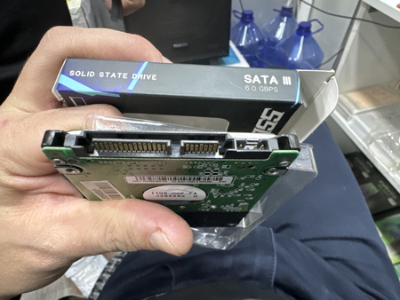 Hart sotiladi 320 gb rabochiy sotaman