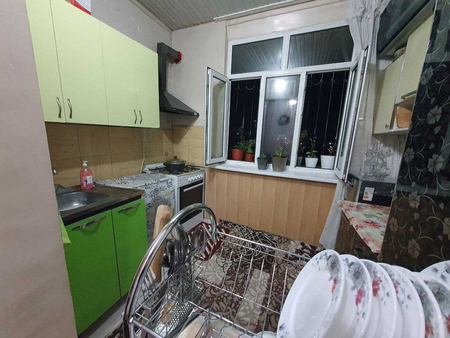 Юнусабад-10 1в2/5/5 45 м², в хорошем состоянии, мебель, техника