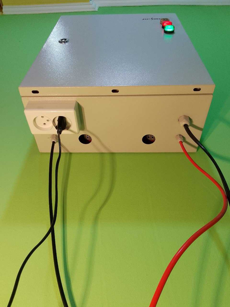 Ups Invektr 12 v 220 v