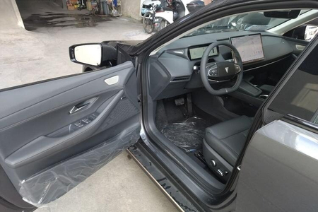 Changan Shenlan SL03