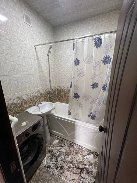 Продам чиланзар 2. Двух комнатная
