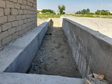3 сотих йер  фундамент куйилган нархи 130милион