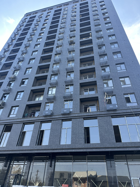 Квартира в ценре города ЖК Black Tower