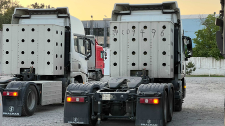 МЕТАНЛИ SHACMAN тягач X5000 (4х2) ПОДУШКАли 2023 (тонар фура)