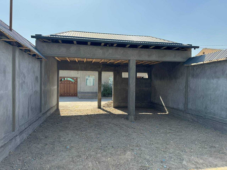 Тузель ул.Янги Хает 2-уровня 8-комн 275 м² 3 с/у  3-сотки дом-коробка