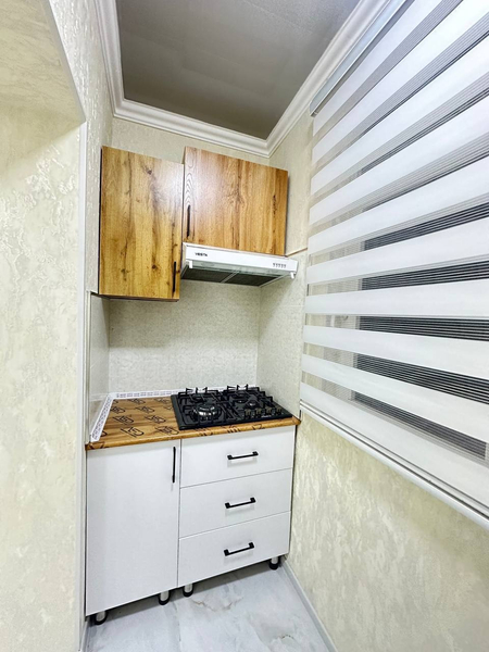 Чиланзар 9 квартал 1²/2/4 Кирпич Балкон 1,2×3 30м² Евро Ор.р  Ин Яз