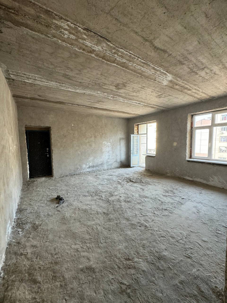 СВОЯ, ЖК Азия Хаус, Иззат 3/7/8