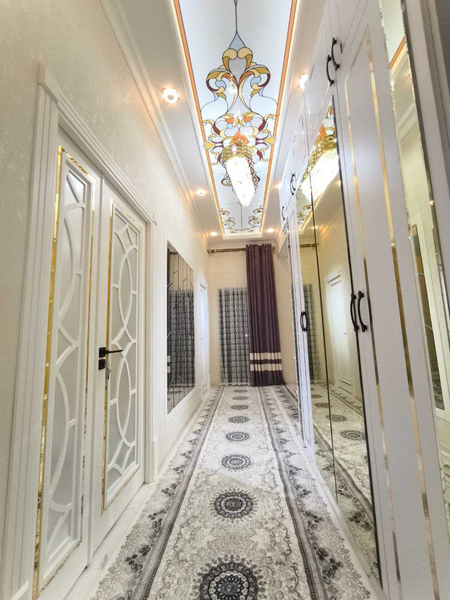 Продается 3х ком/кв на 4 этаже 100 м² Бульвар