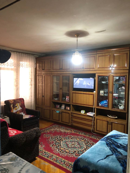 Продажа 1 ком кв. Авиасозлар-4. (Кадышева базар)