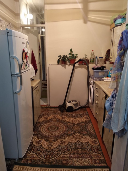 Срочно Продаётся Юнисабад Д2 3/3/4 Суд