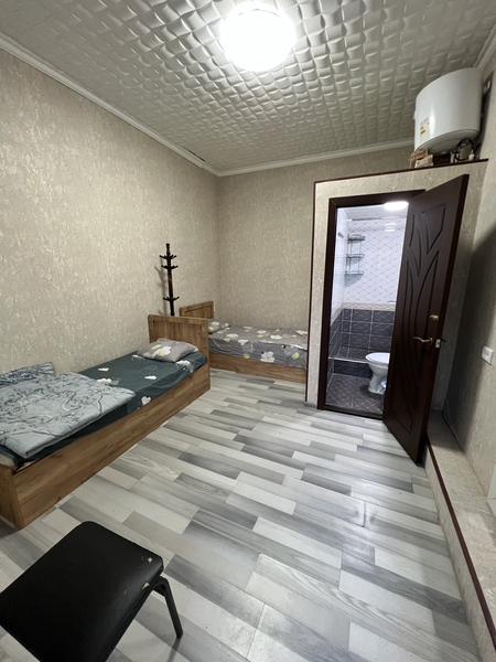 Karvon hostel частное дом,загс нужен