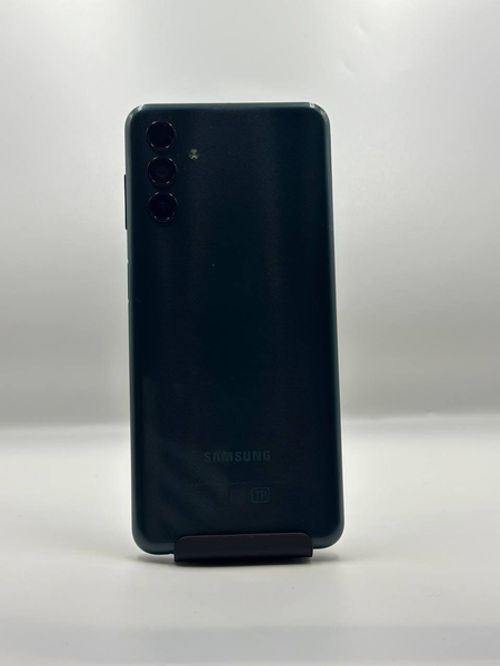 Samsung A04s sotiladi