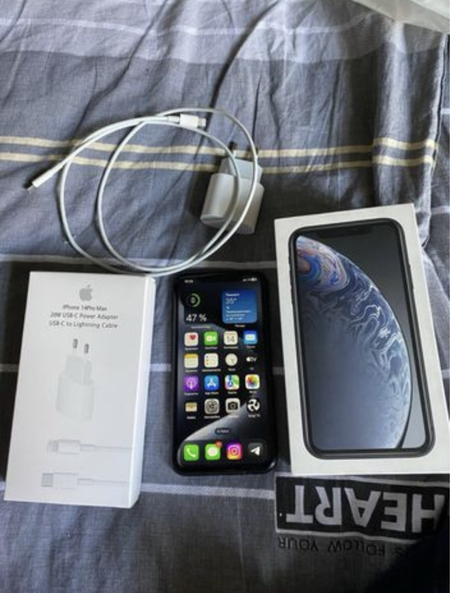 Iphone XR        .
