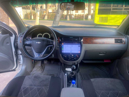 Продается автомобил