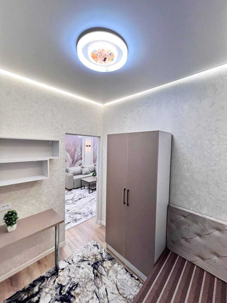 Продается квартира, Чиланзар 11, 2в3/1/4