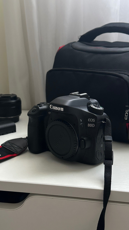 Продас свой Фотоаппарат Canon 80D