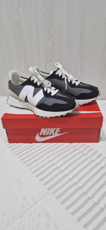 New Balance 327. Оригинал