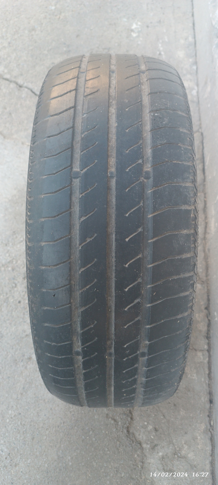 Balon sotiladi 185 60  R14