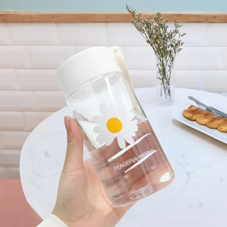 Пластиковая бутылка для воды