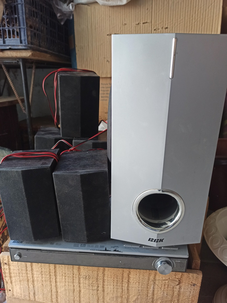 BBK HOME THEATRE DK1240S Домашний кинотеатр