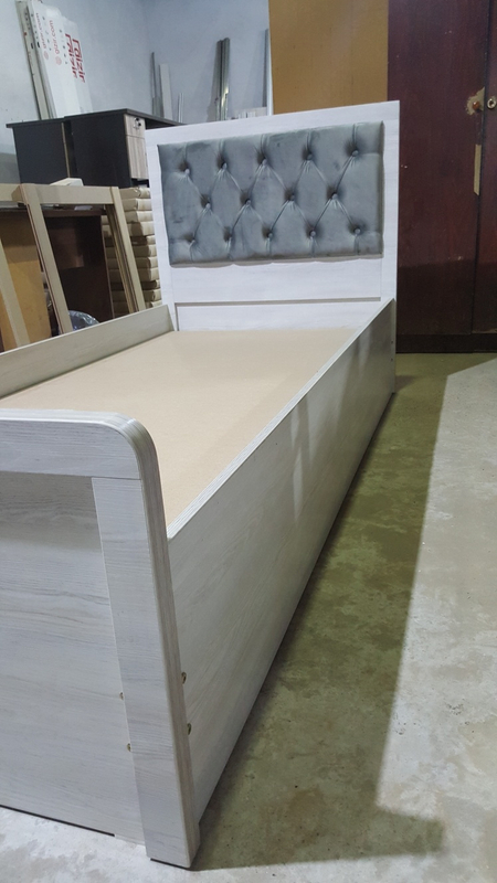 Kravat Razmer 2m 90 sm