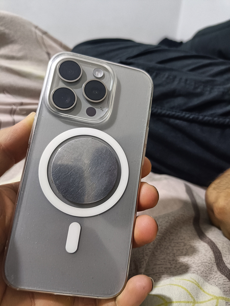 iPhone 15 pro sotiladi
