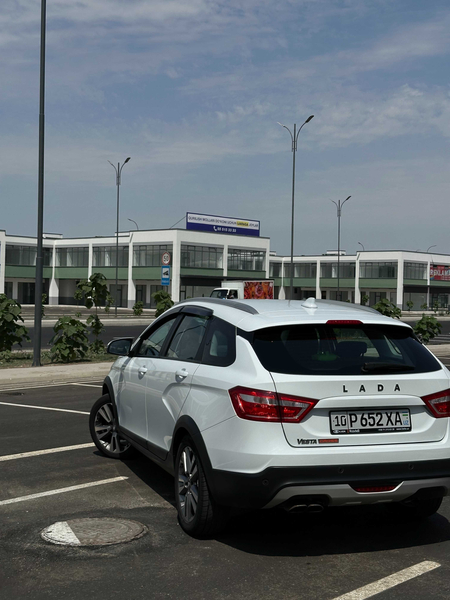 Lada Vesta SW Cross 2021 комплектация Full