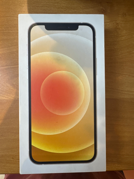 Iphone 12 белый 64gb