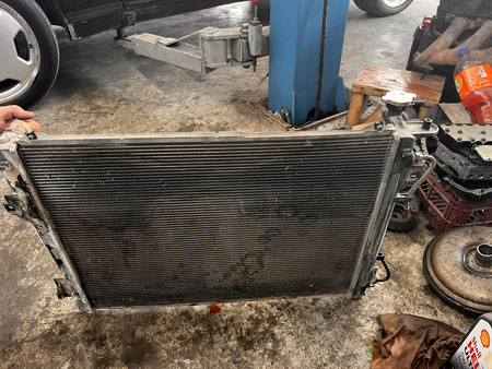 Kiy radiyator bor bu